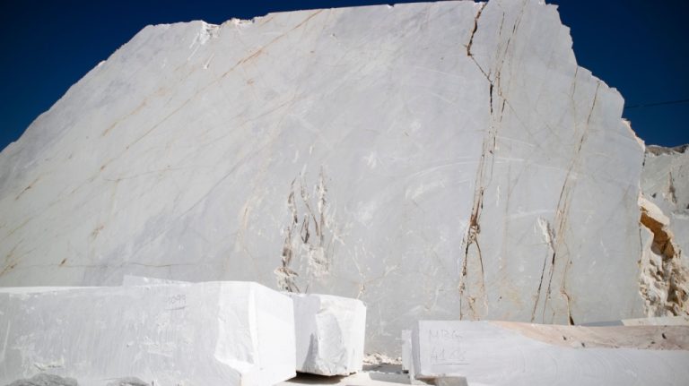Carrara: Italy's White Marble City - Kipling & Clark